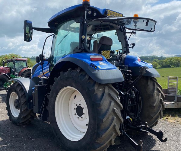 New Holland T6.145 | GCB Agricultural Machinery
