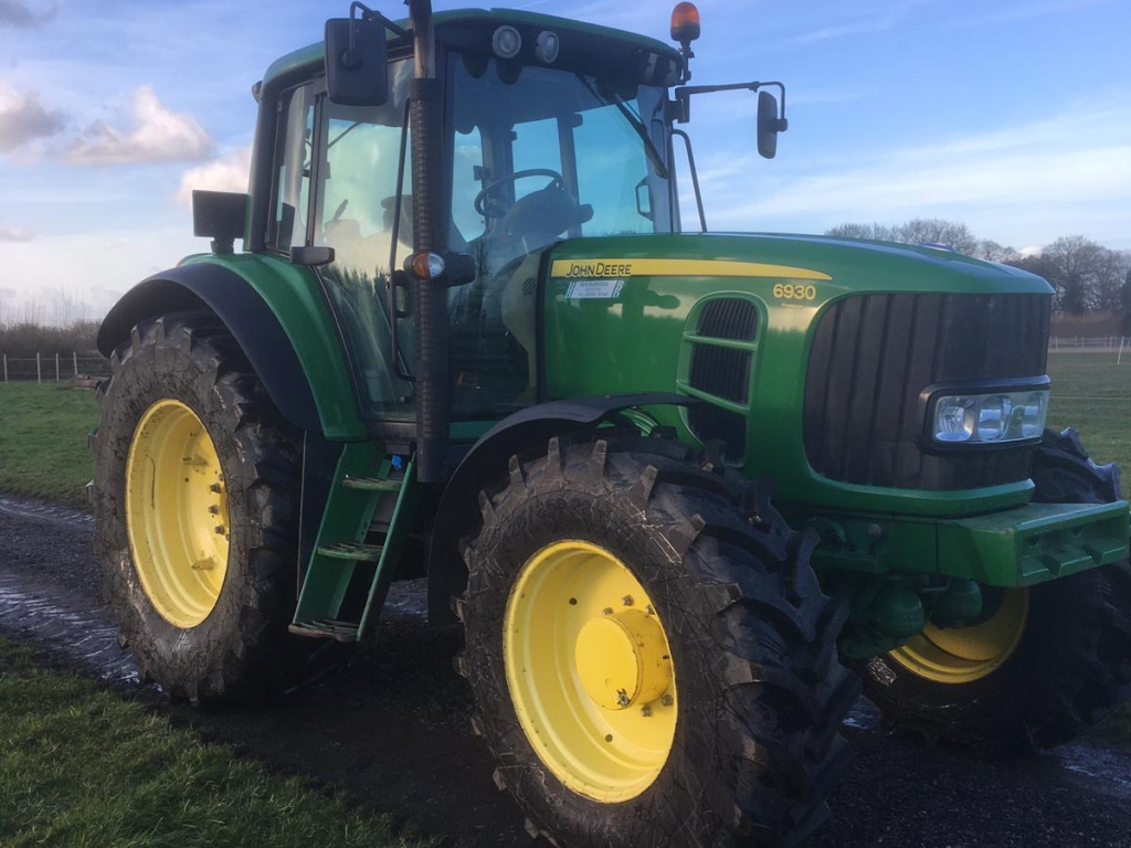 John Deere 6930 Premium | GCB Agricultural Machinery