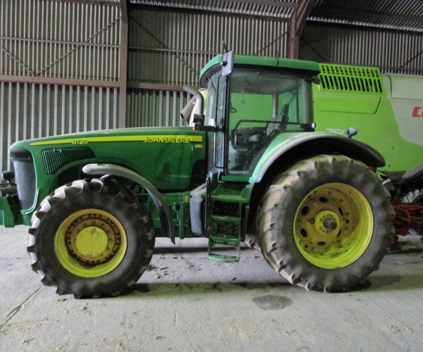 John Deere 8120 | GCB Agricultural Machinery